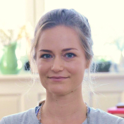 YogaEasy | Yoga-Videos, Yoga online und Yoga-News